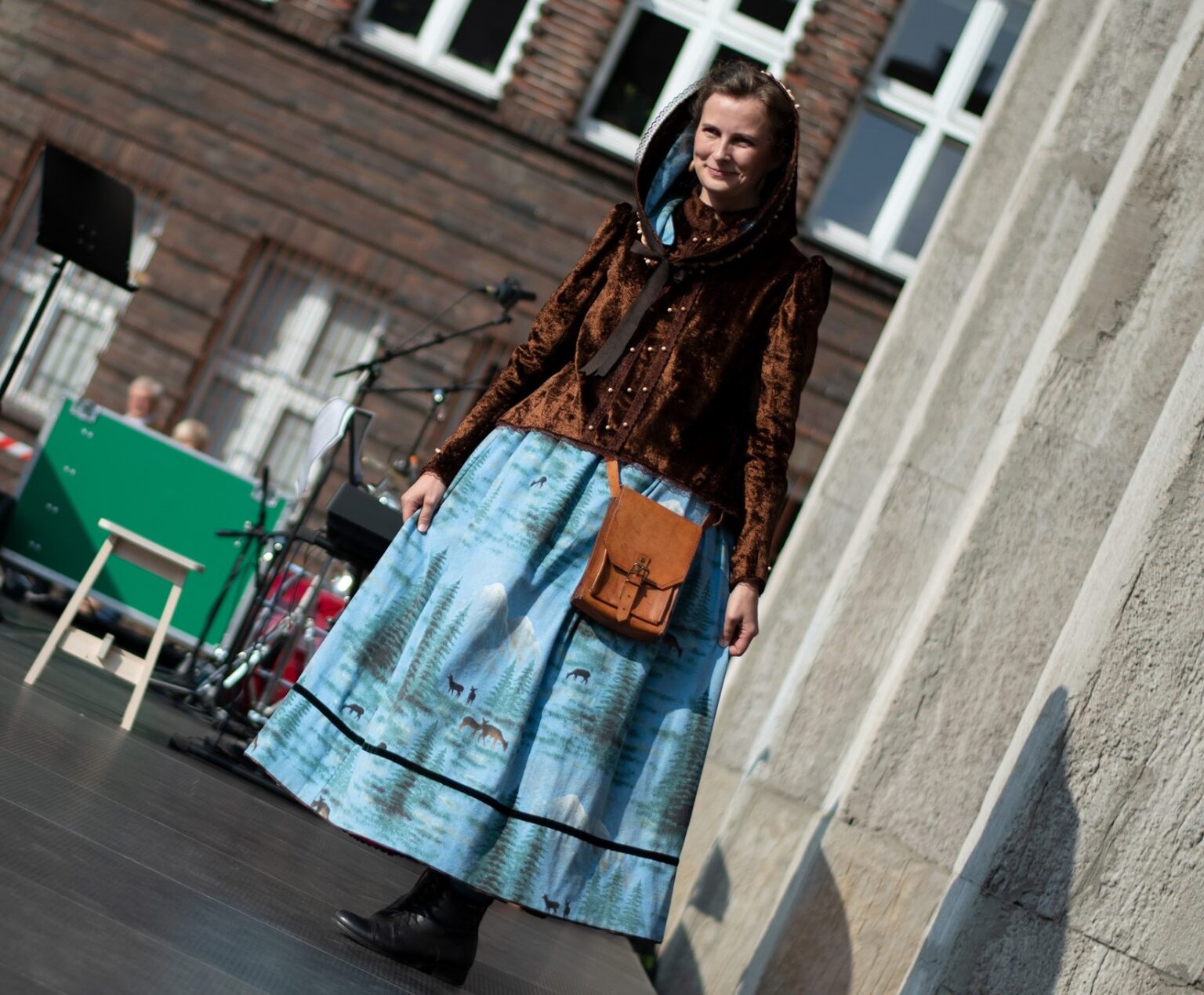 „Sarenka”, czyli strój śląski z przymrużeniem oka - Instytut im. Wojciecha Korfantego